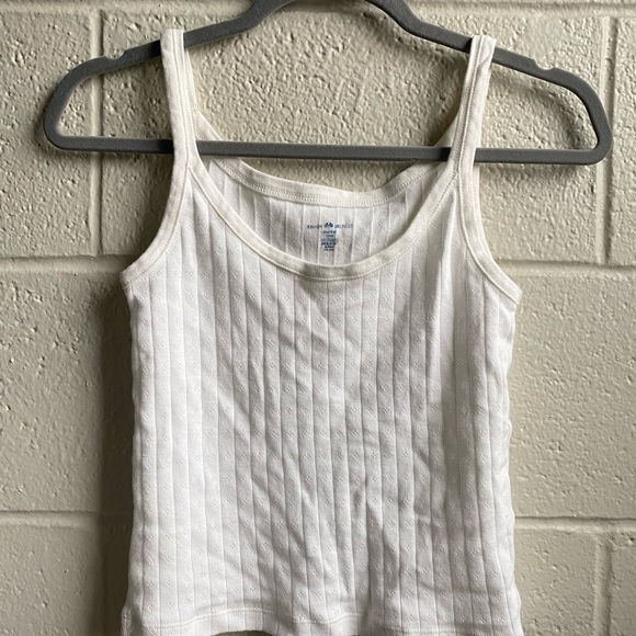 Brandy Melville | Tops | Brandy Melville White Tank | Poshmark